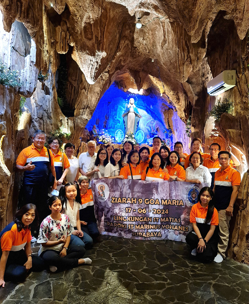 Gereja Katolik St. Marinus Yohanes :: Paroki di Kenjeran - Surabaya ...